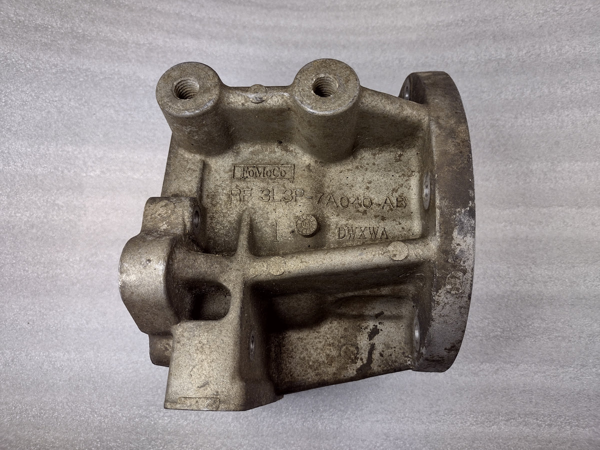 4R70W 4R75W 4R75E 4X4 Conversion Adapter Tail Housing with Output Shaf ...